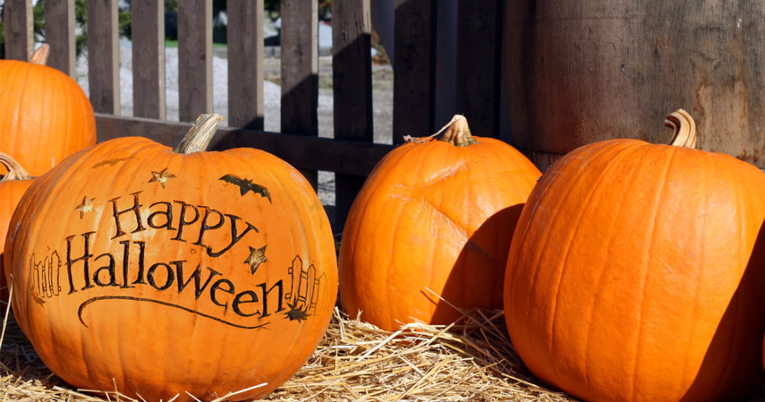 How To Safely Participate in Halloween Events During the Pandemic?